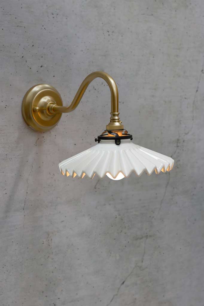 Charmont Ceramic Wall Light – Fat Shack Vintage
